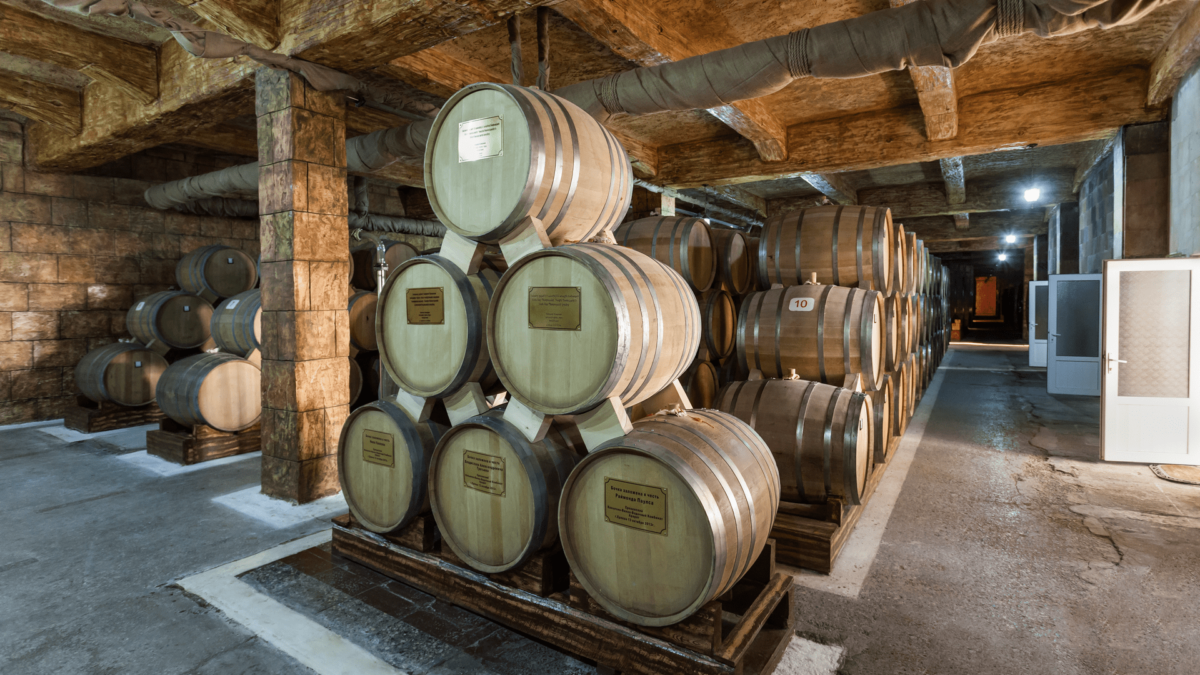 Yerevan City Tour with Brandy Factory - Yerani Travel