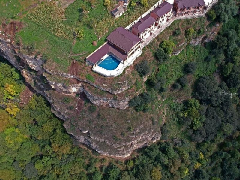 Lastiver Resort - Yerani Travel