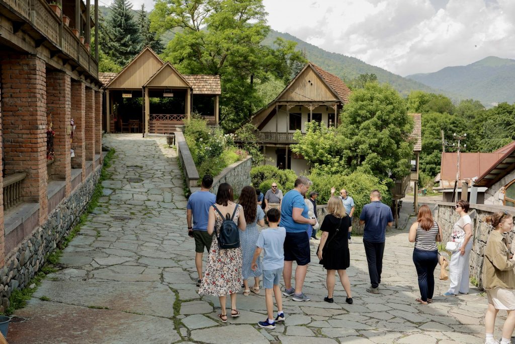 Tour tо Sevan Lake, Dilijan- Yerani Travel